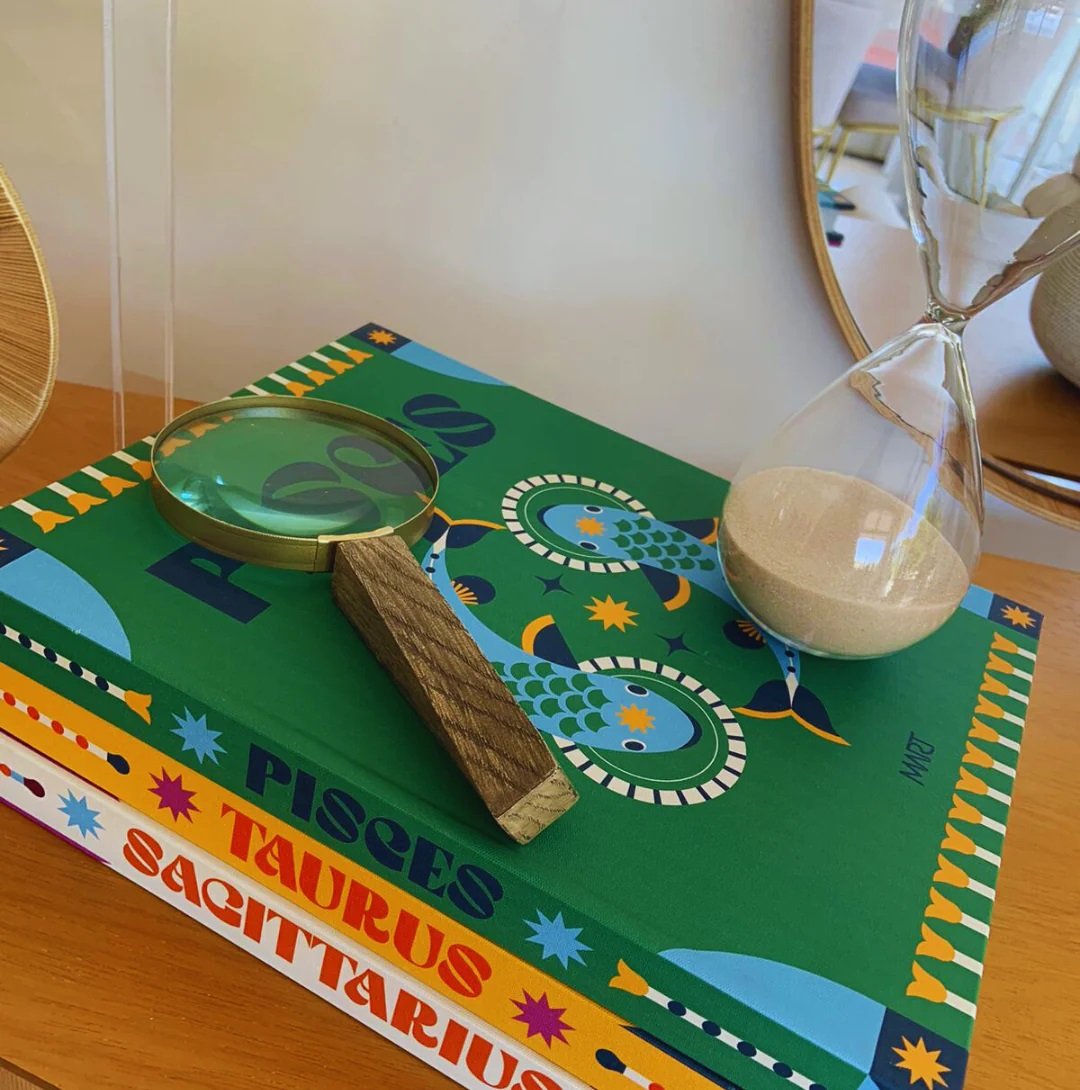 Livro Caixa Organizadora 100% Mdf Signos 3x25x34cm Libra